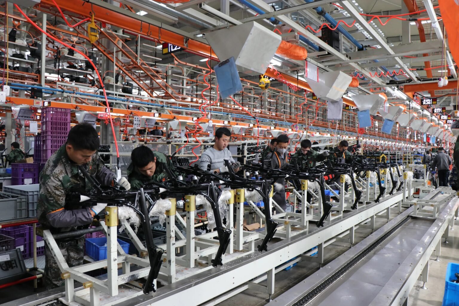 Differences between electric motorcycles and fuel-powered motorcycles ...