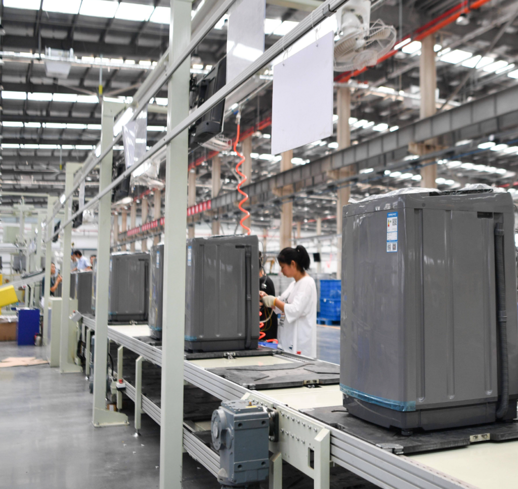 How to mass-assemble, test, and package products using assembly line ...